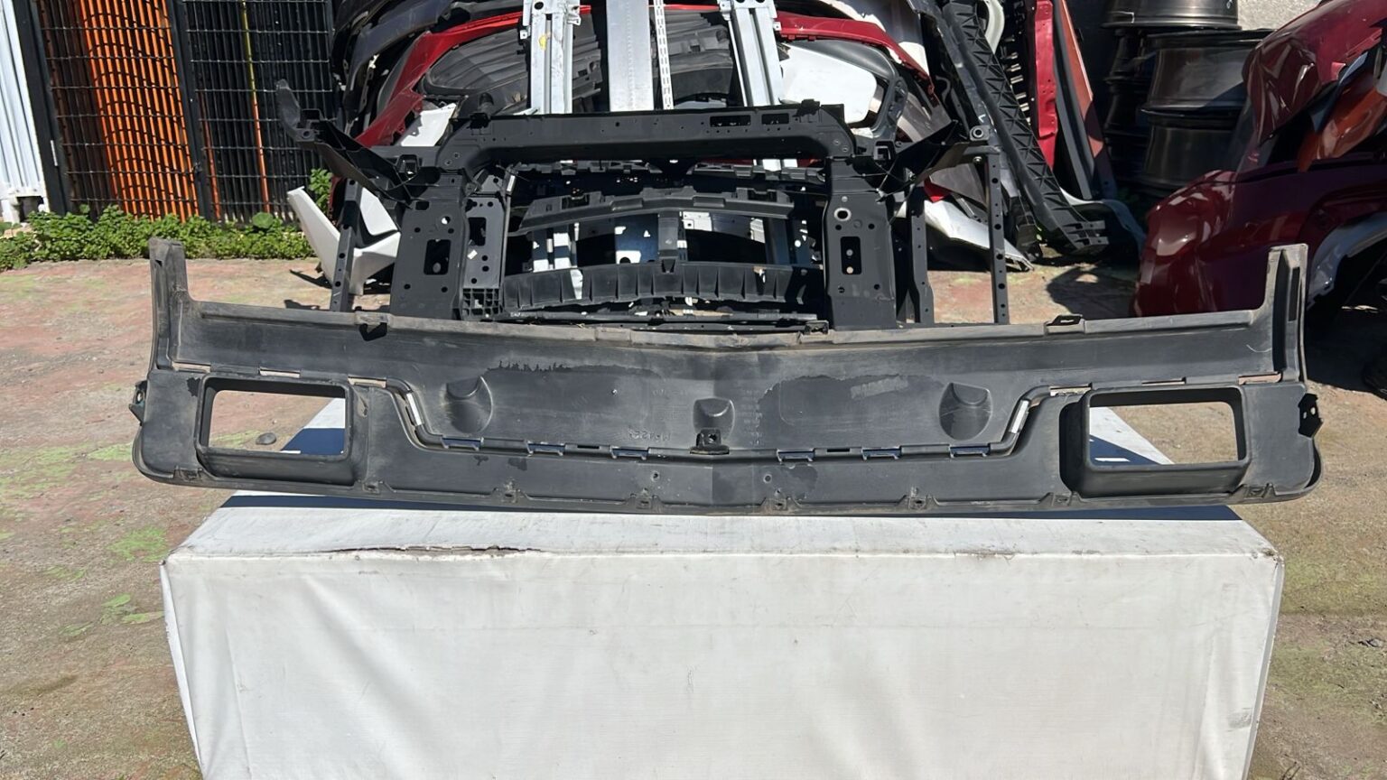 MOLDURA SPOILER PARACHOQUE DELANTERO CHEVROLET SILVERADO (14-15 ...