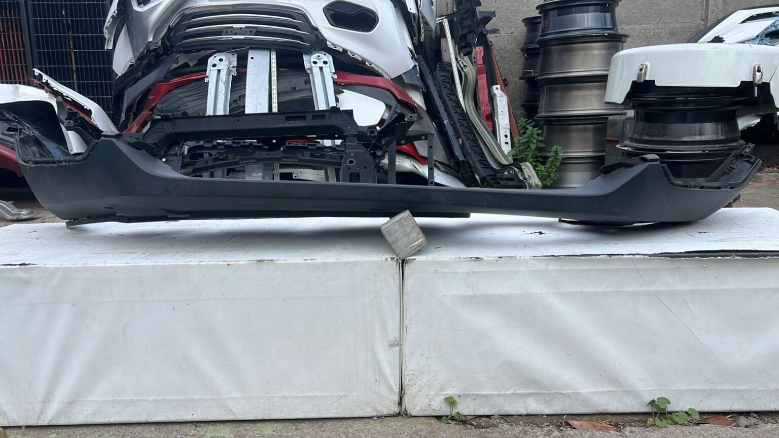 SPOILER PARACHOQUE DELANTERO CHEVROLET TRACKER (20-24) – Repuestos ...