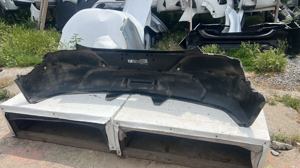 Parachoque Trasero Chevrolet Tracker (21-24) | Original