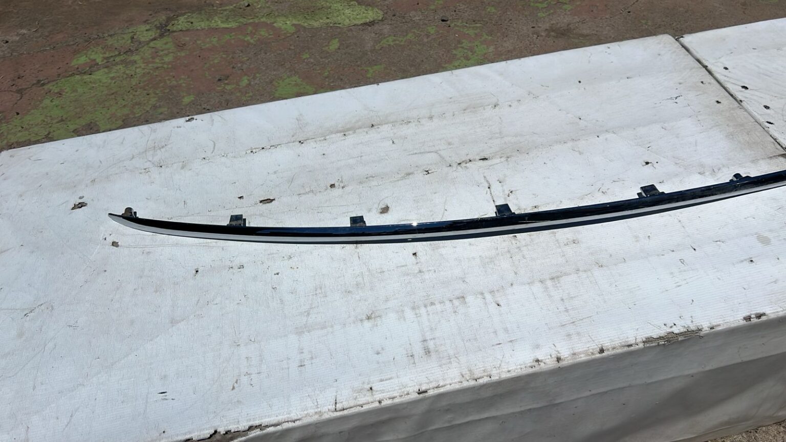 BISEL PARACHOQUE TRASERO CHEVROLET TRAVERSE (18-23) – Repuestos Originales