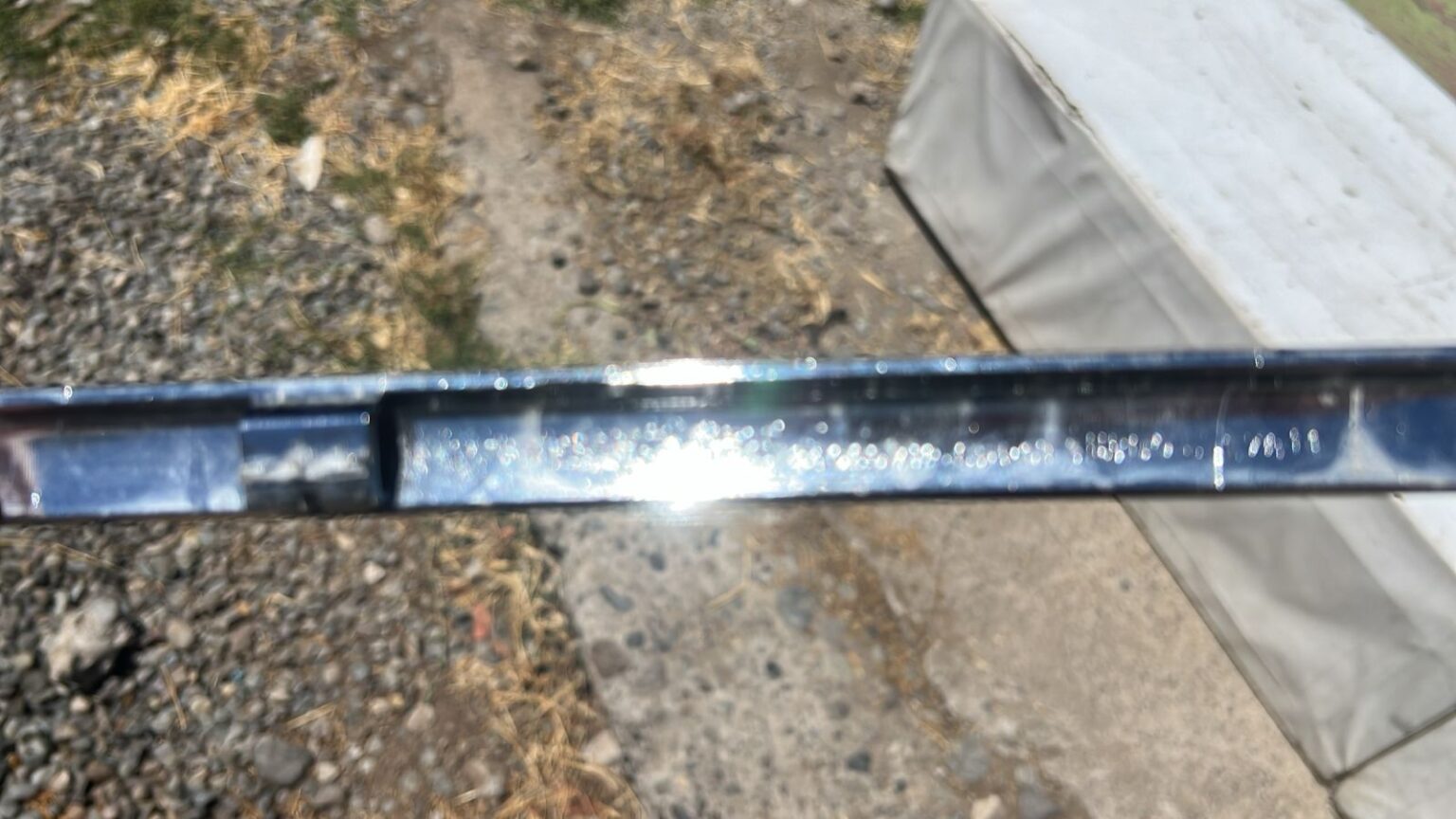 BISEL PARACHOQUE TRASERO CHEVROLET TRAVERSE (18-23) – Repuestos Originales