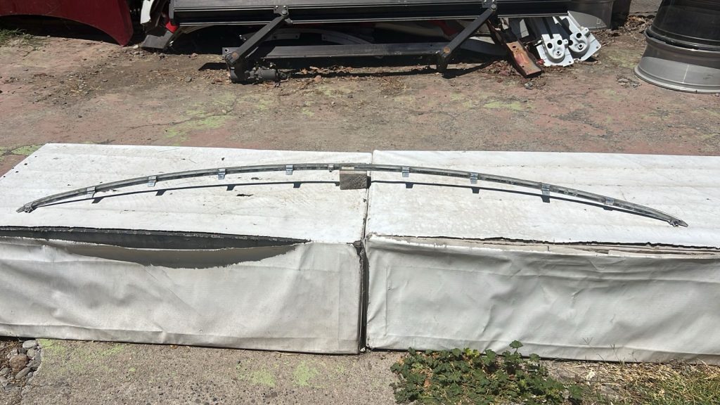 Bisel Parachoque Trasero Chevrolet Traverse (18-23) | Original